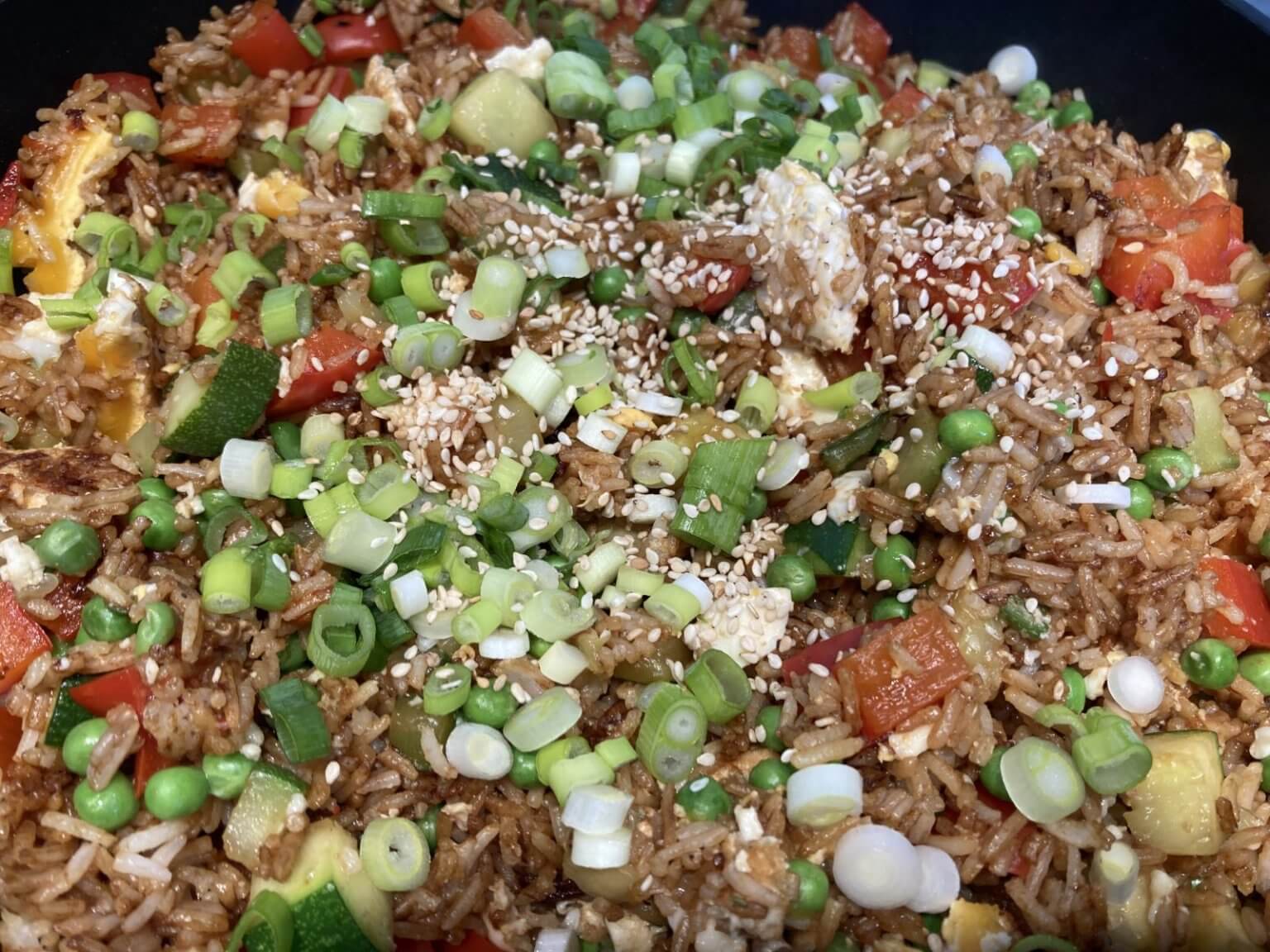 Fried Rice – gebratener Reis mit Gemüse – Iss schlau!